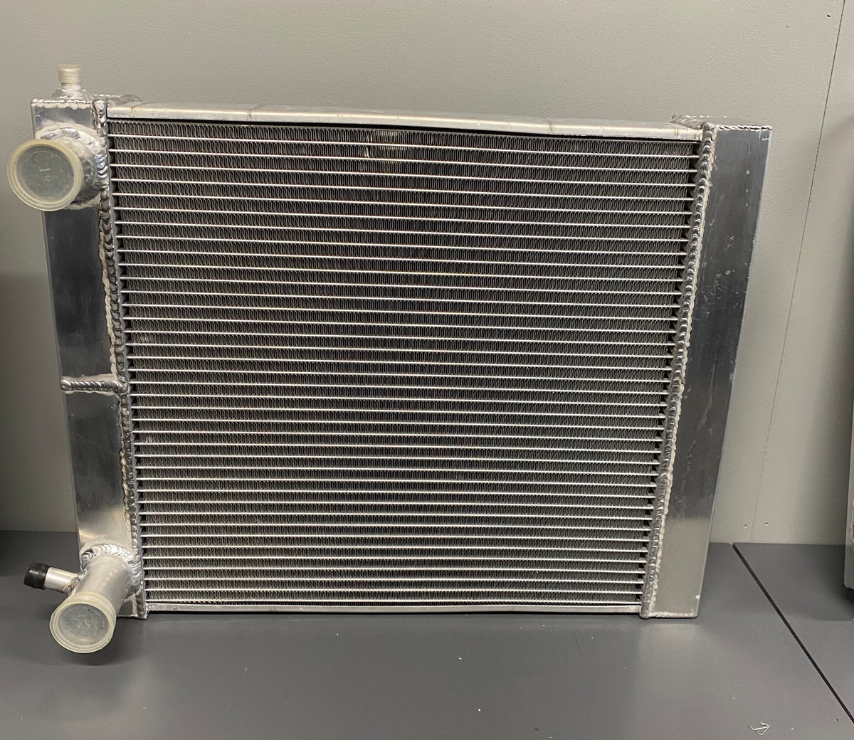 Universal Radiator Left or Right Hand Outlets – Palmside NZ