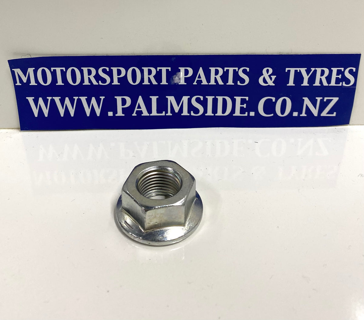 English Diff Pinion Nut – Palmside NZ